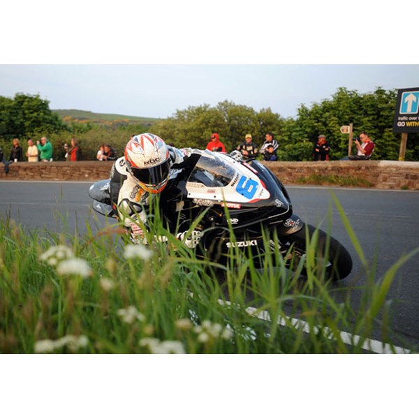 Cameron Donald Gooseneck TT 2010 5th Practice : Isle of Man TT Shop
