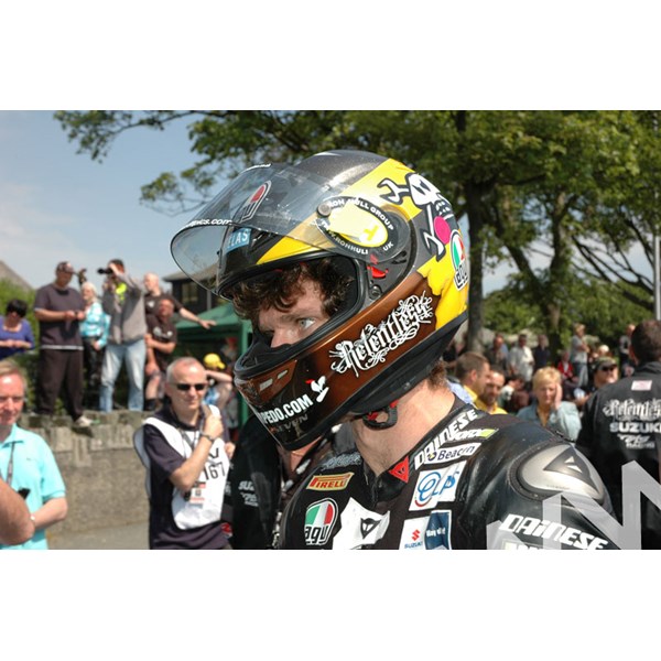Guy Martin TT 2011 Start line : Isle of Man TT Shop