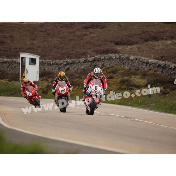 Dunlop, McGuinness and Donald, Keppel Gate TT 2013 : Isle of Man TT Shop